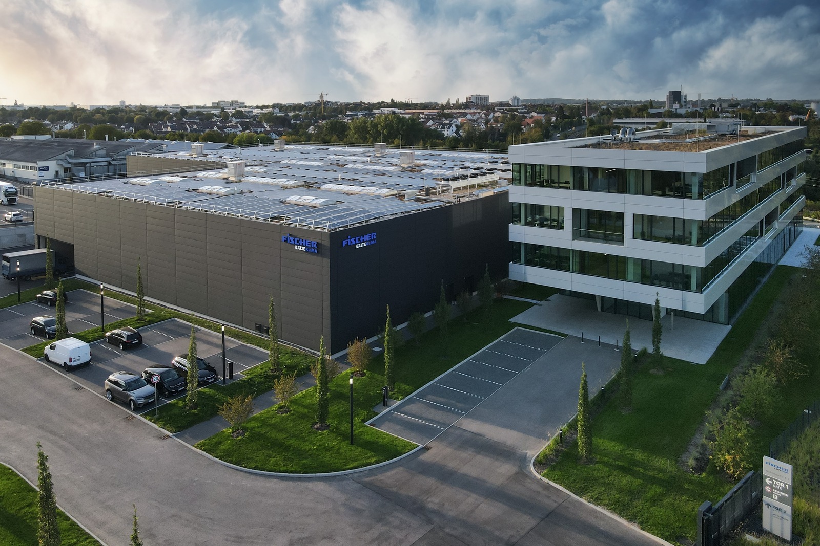 Technische Dämmung - Effizient erzeugte Wärme und Kälte sicher gedämmt