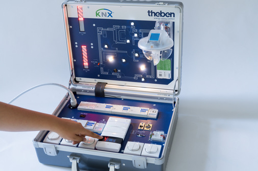 Lernhilfe - KNX- und Smart-Home-Koffer für Azubis