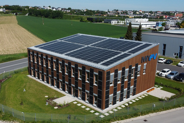 Sunmaxx PVT - PVT-Modul mit 80 % Wirkungsgrad